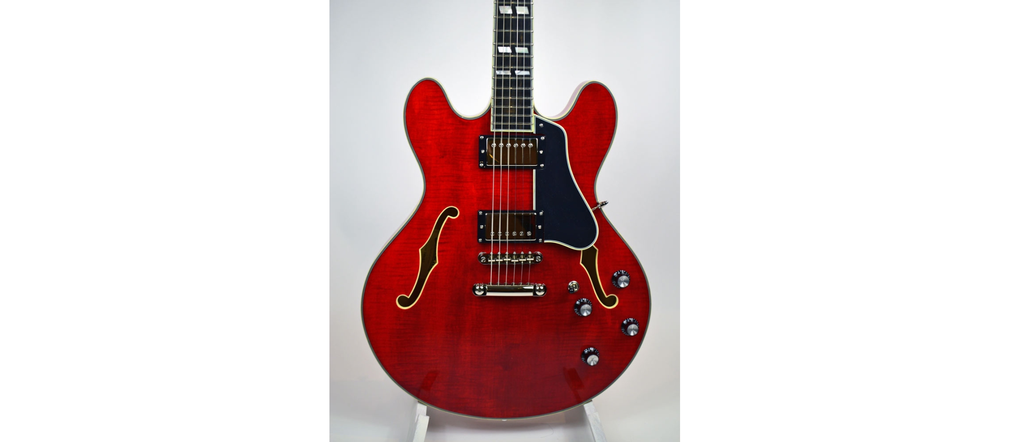Eastman T486-RD Red| thinline archtop | Dijkman Muziek