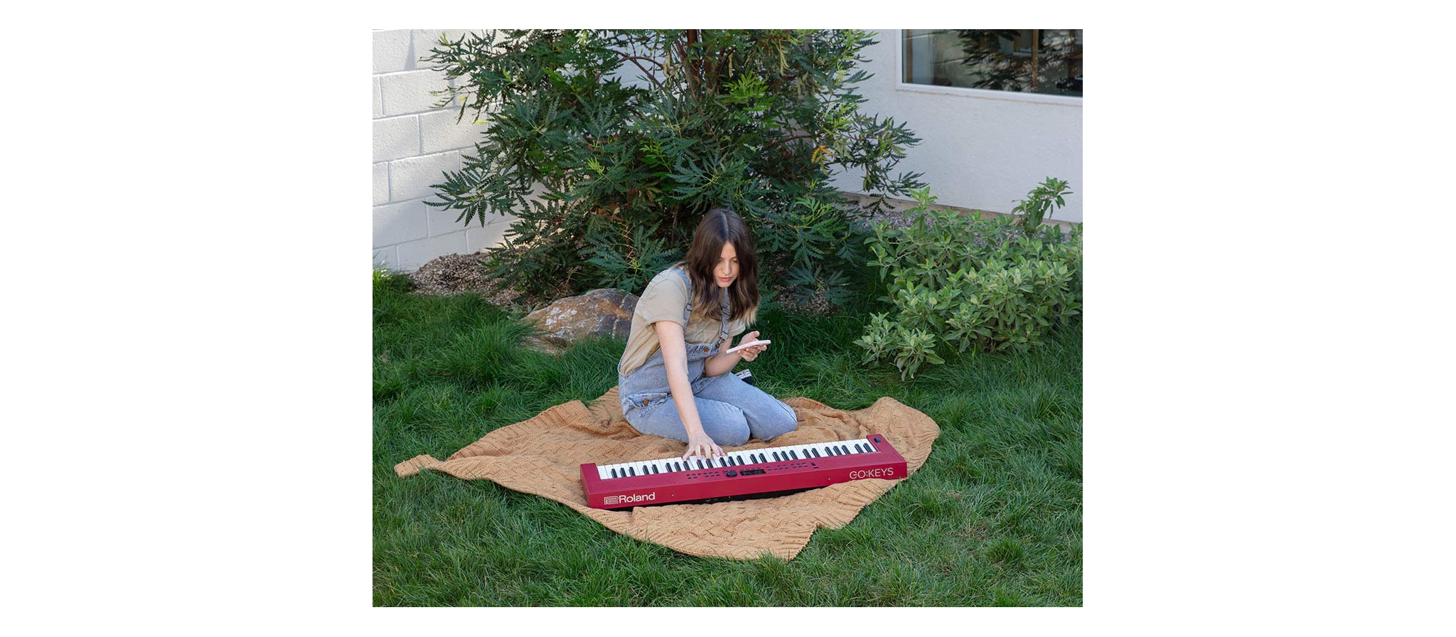 Roland GO Keys 3 Dark Red | DijkmanMuziek